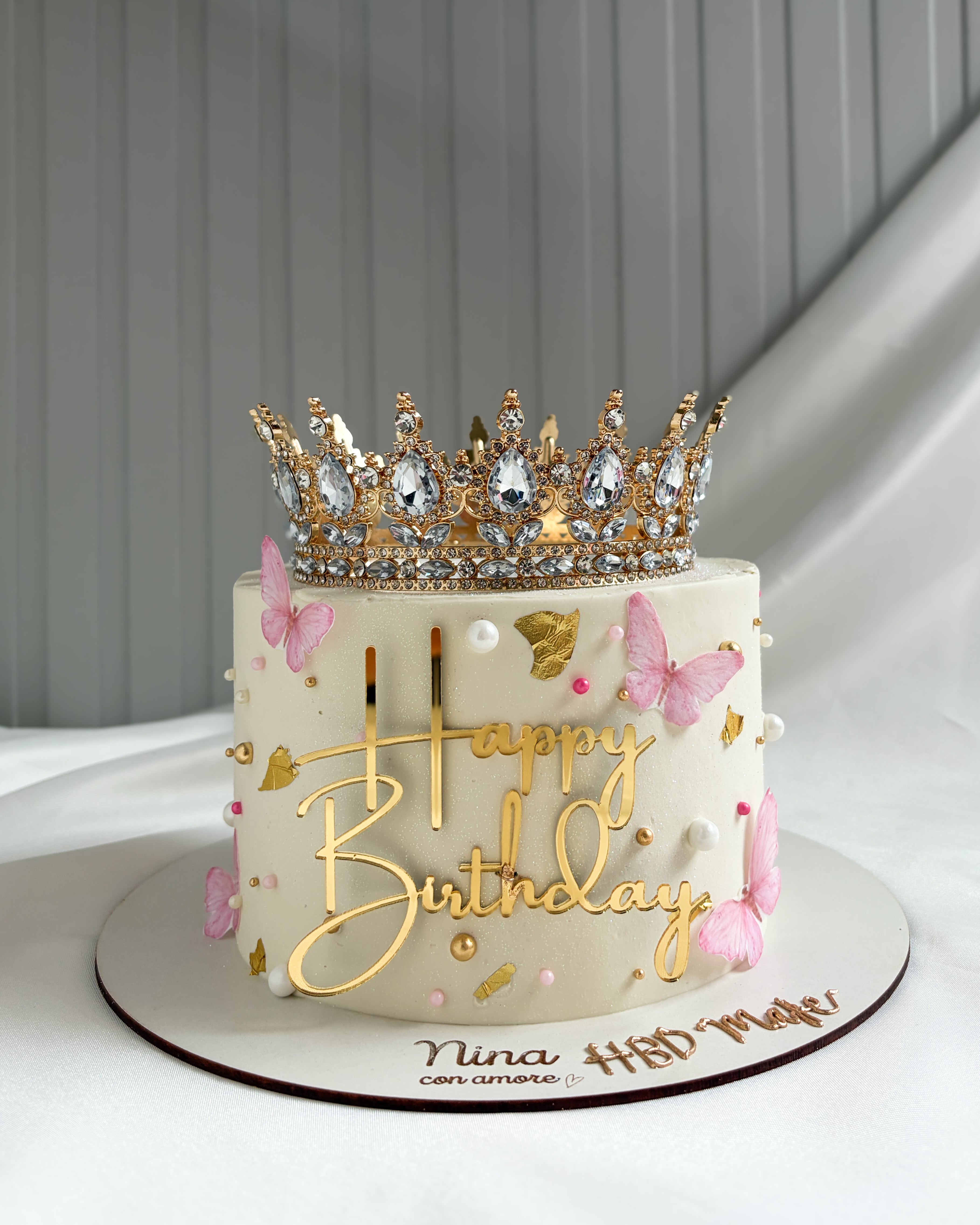BIRTHDAY QUEEN CAKE CON MARIPOSAS - Corona – ninaconamore
